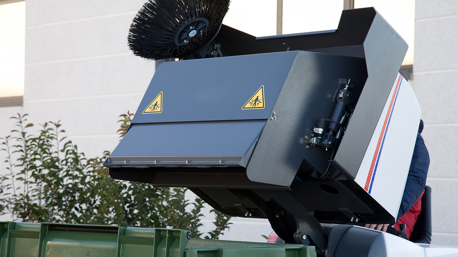 Industrial Sweeper Dulevo 90 EH